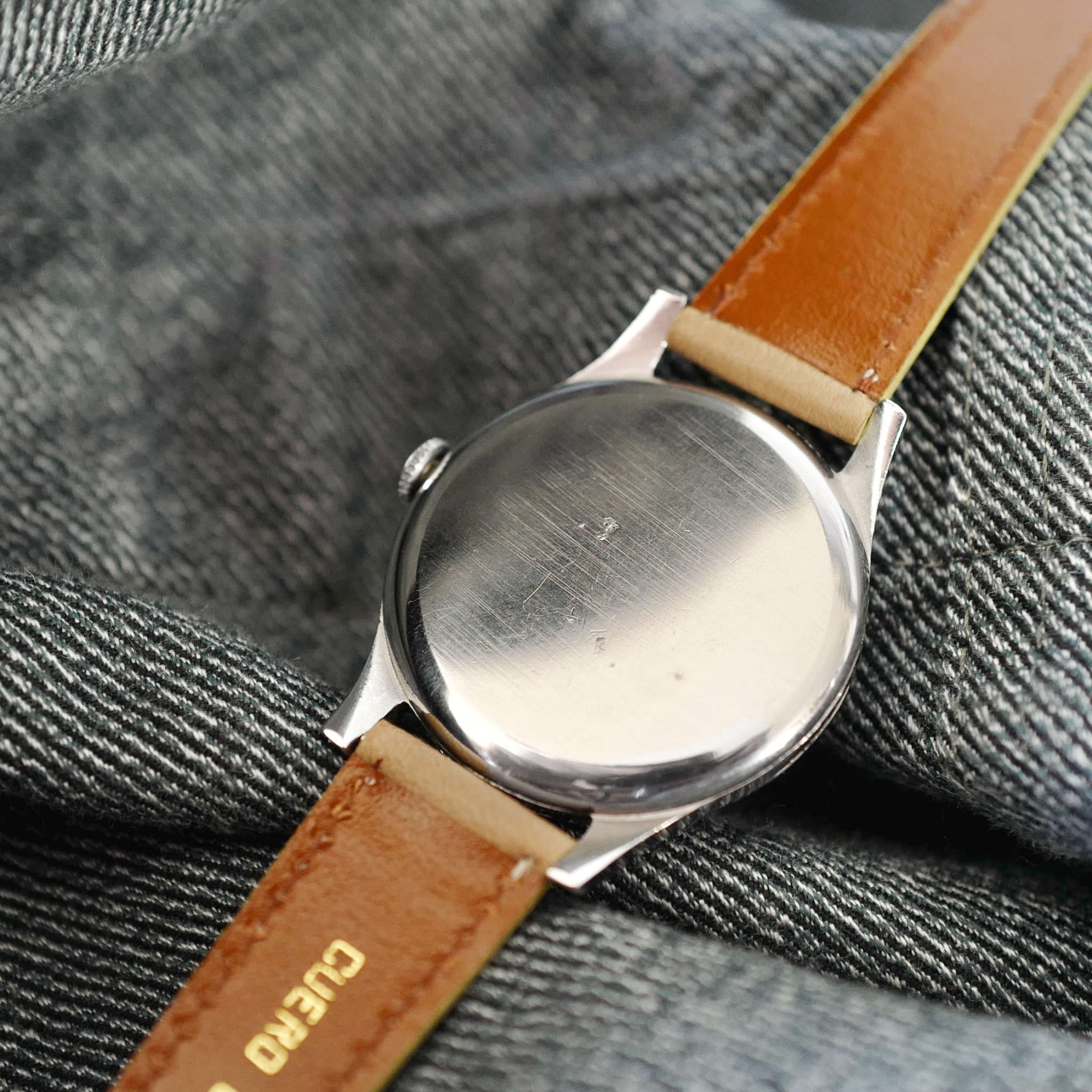 Longines 'Oversize Militaire' • Cafe Noir - Les montres • Vintages ...