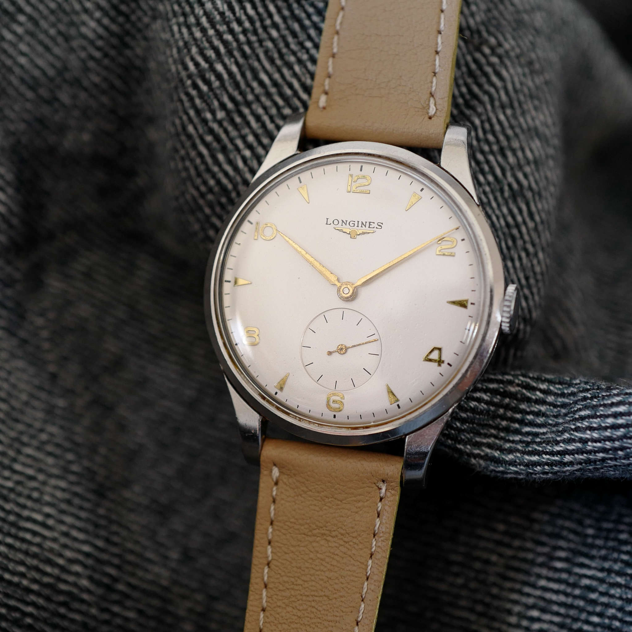 Longines 'Oversize Militaire' • Cafe Noir - Les montres • Vintages ...