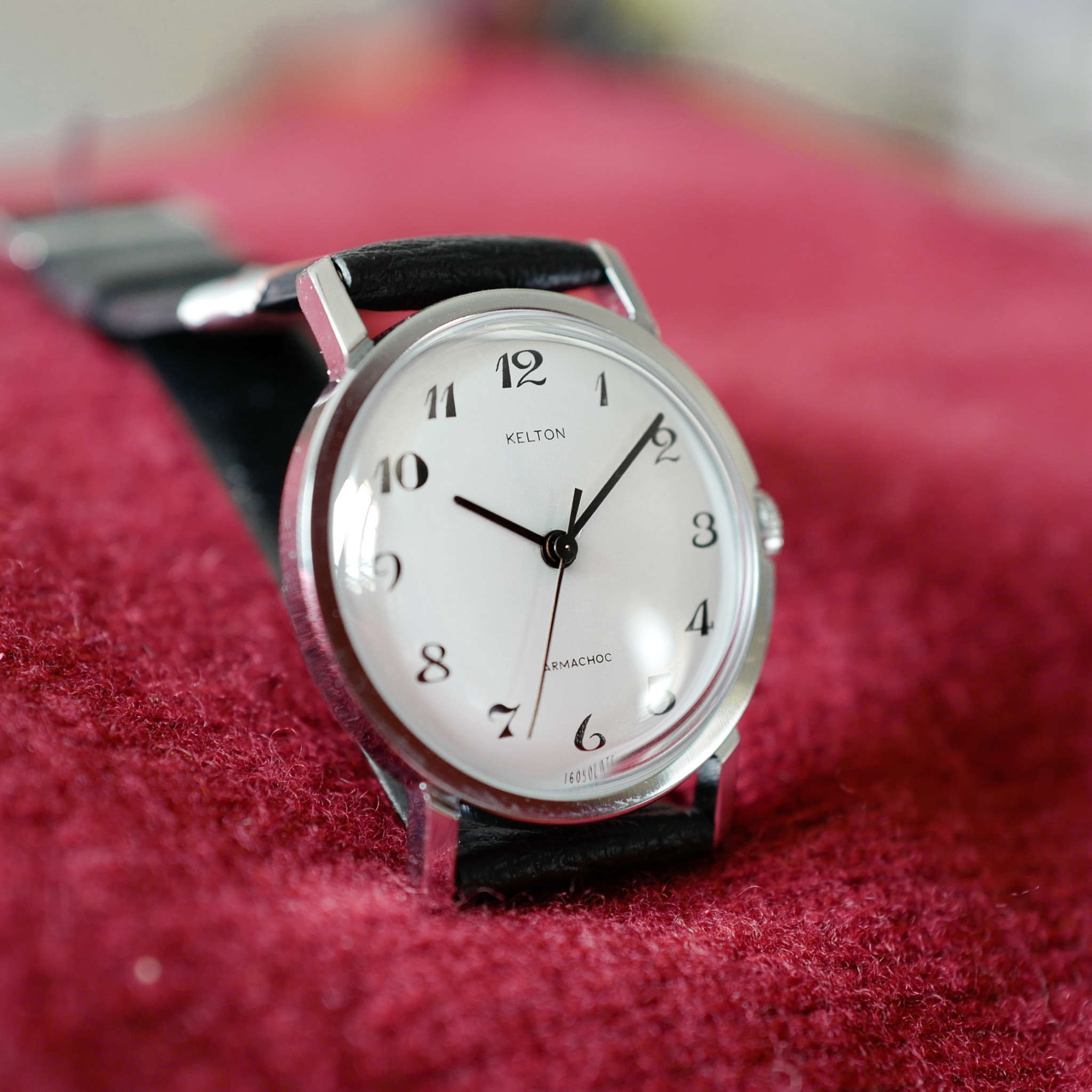 KELTON "Neuve de Stock" (vintage 1972) • Cafe Noir - Les montres