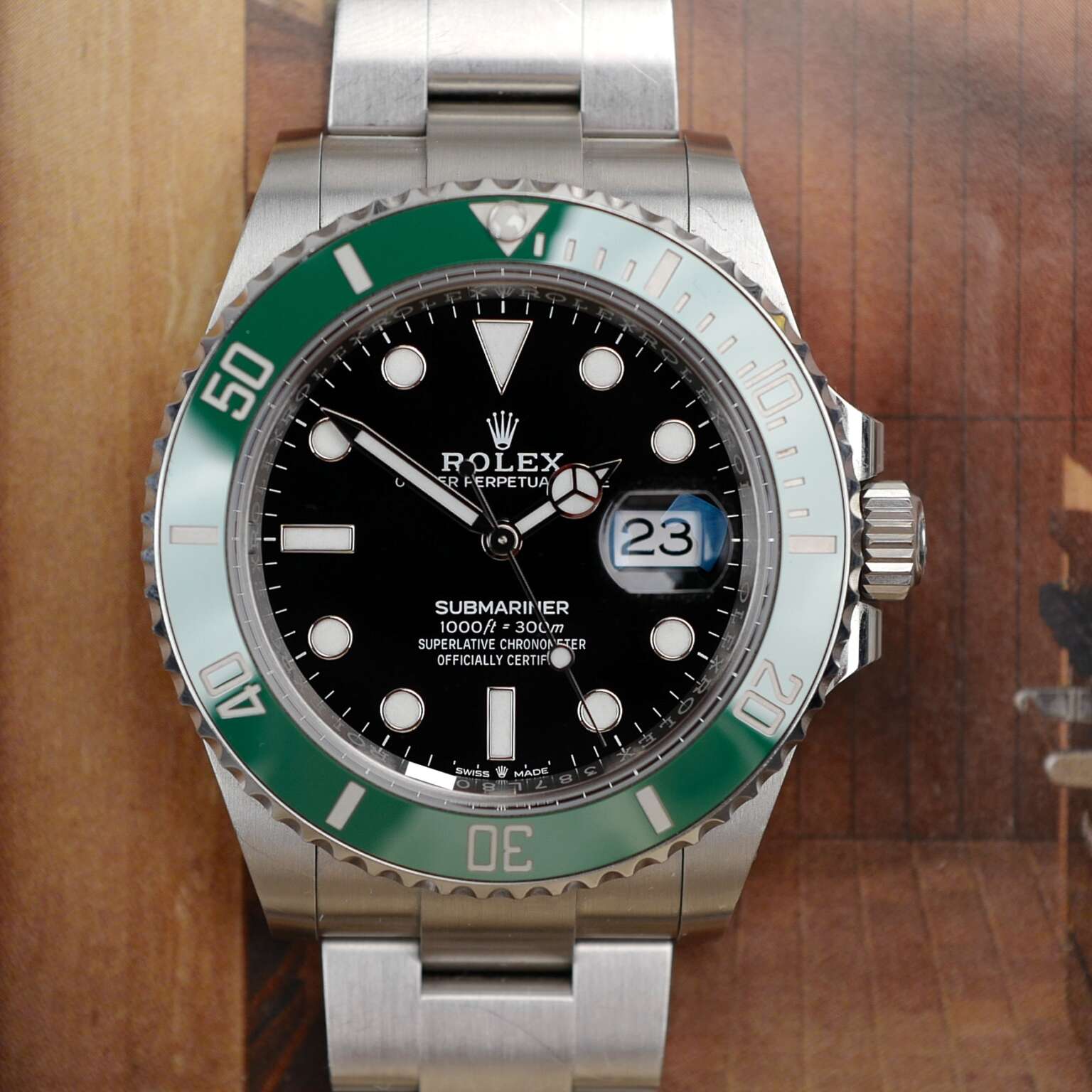ROLEX Submariner Verte • 126610LV • "Starbucks" (FULL SET 2022)